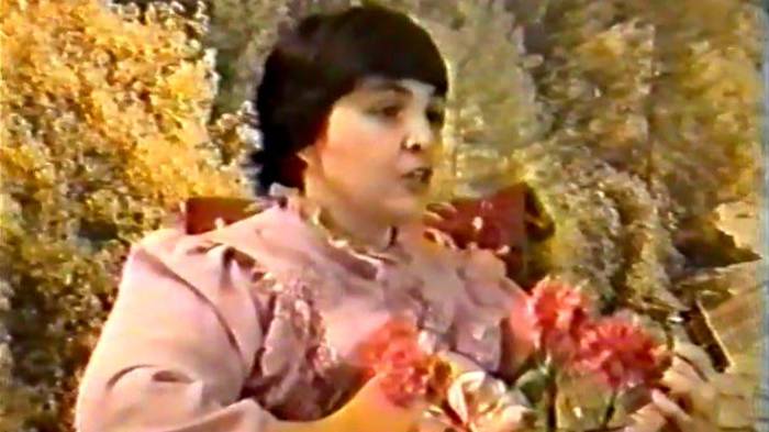 "Весеннее танго" (запись 1992 г.). Поёт Надежда Вдовкина.