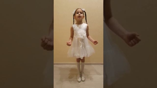 Это было в мае на рассвете. Автор: Георгий Рублев. Читает: Арина Коноваленко, 5 лет