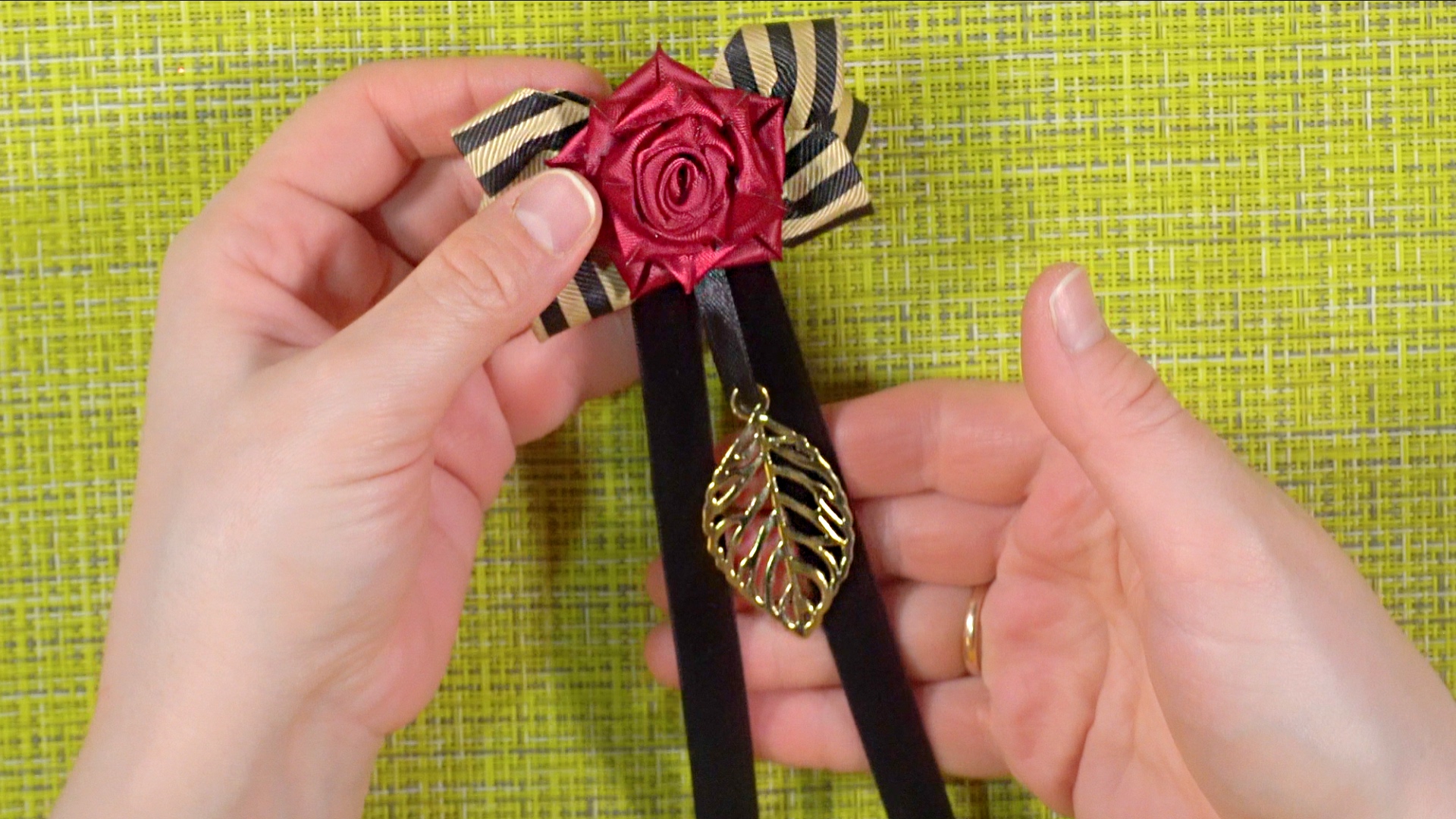 Брошь- галстук или заколка Victory- Победа! Строгий стиль.