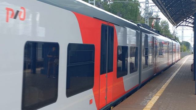 20240722_094145лектропоезд ЭС1 Ласточка на Д4