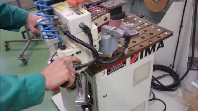 Обработка криволинейных деталей кромкой пвх 2 мм на станке IMA