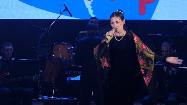 Гляжу в озера синие. Елена Зимина