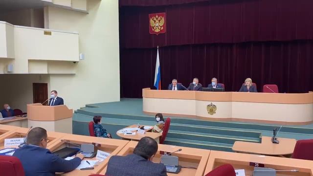 Барин не доволен протестами. Вице-губернатор намекает на уголовочку.