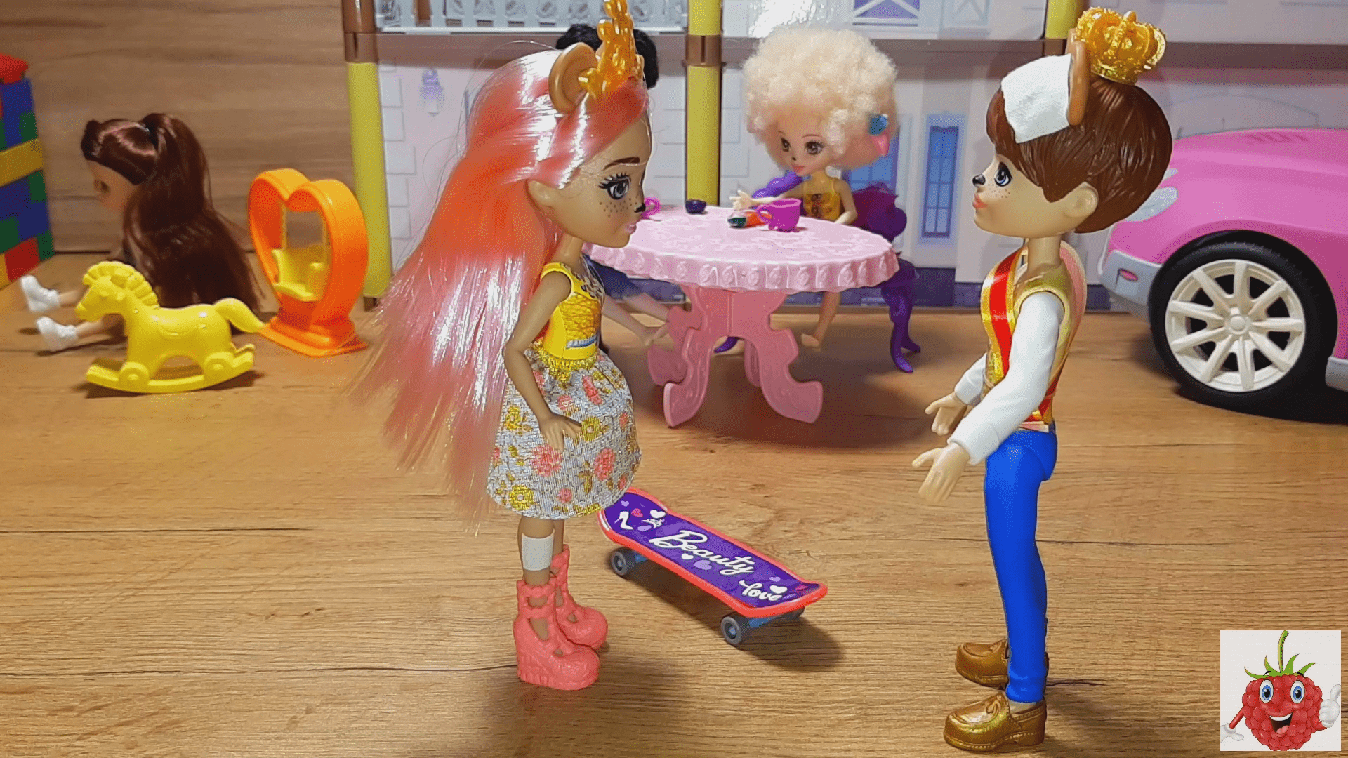 Enchantimals катается на скейте Видео для девочек про куклы Энчантималс Новое знакомство