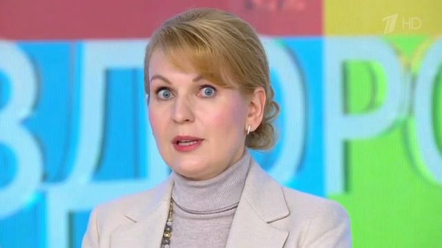 Врачи НМИЦ им. Г. И. Турнера приняли участие в подготовке программы "Жить здорово!" (1 канал)