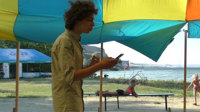 Георгий Кучинский читает свои стихи