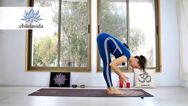 ЙОГА ДЛЯ ВСЕХ _ Утренняя ЙОГА для ЗДОРОВЬЯ _ ЗАНЯТИЯ ЙОГОЙ На ГИБКОСТЬ _ Йога chilelavida