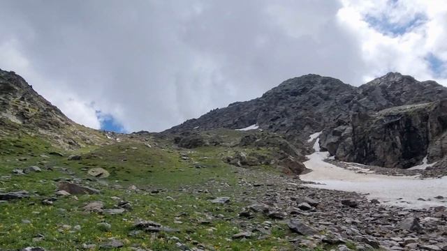 Поляна Чегет - перевал профессора Абдаллаха - пик Кахиани - поляна Нарзанов