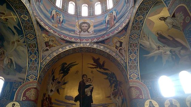 "Милость мира" афонский напев мажор