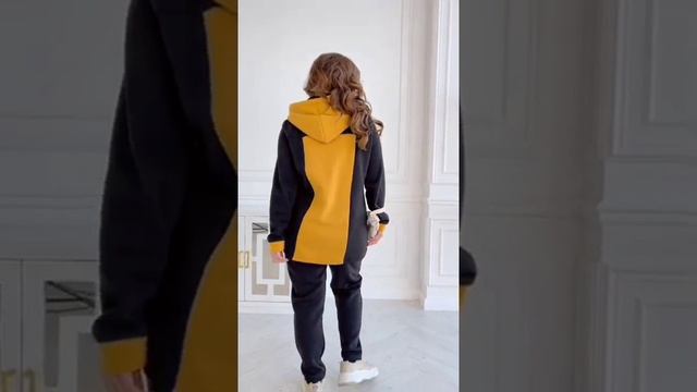 спортивные костюмы мода новинка платья костюмы красивая девушка музыка природа