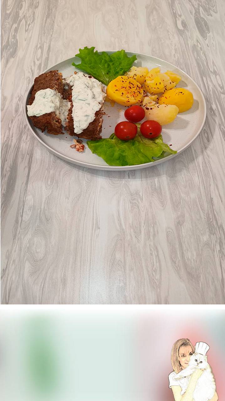 Простой и сочный рулет из фарша.