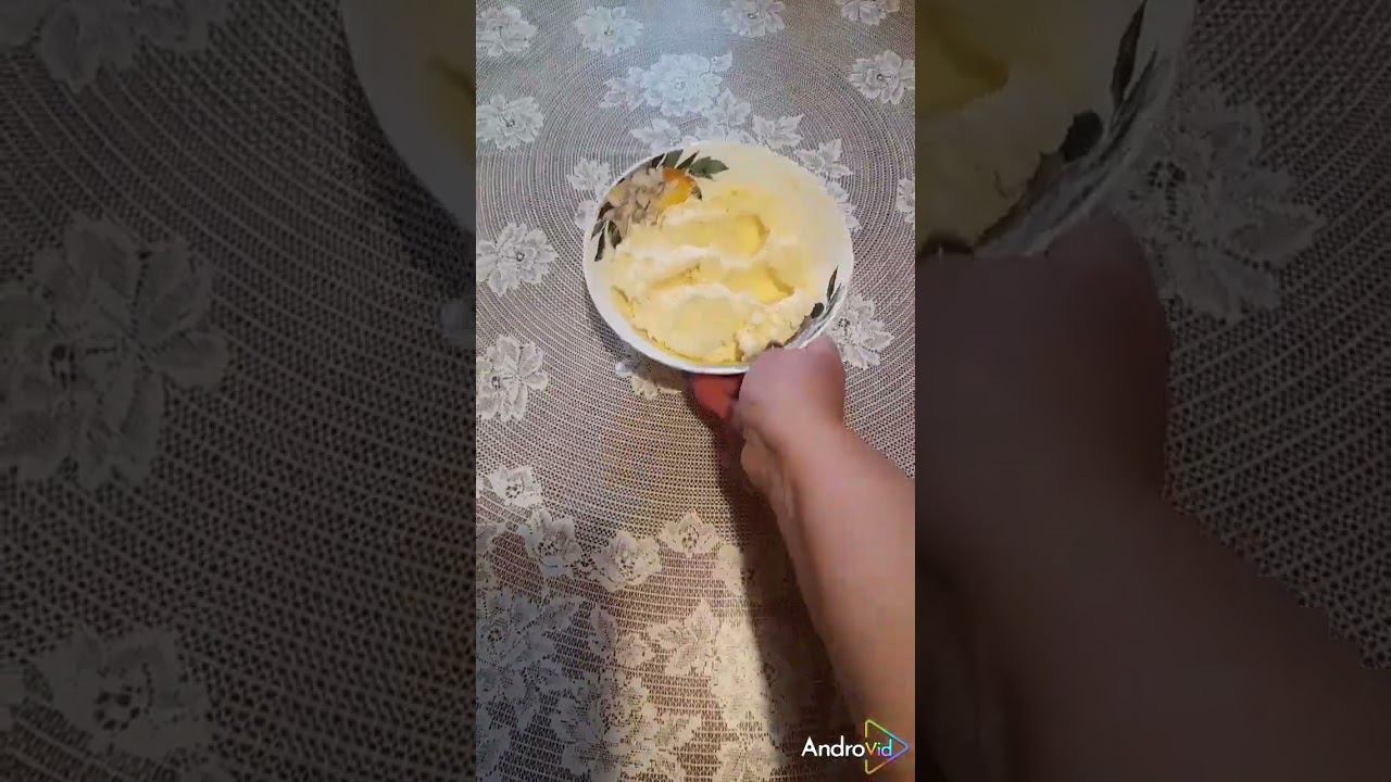 Творожники...Можете добавить манку или муку - увеличьте норму, если творог слишком мягкий!