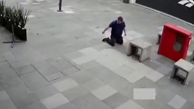 Не потерялся.