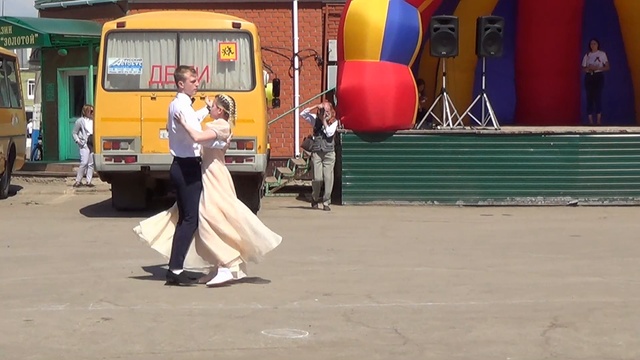 Ряжск.Вальс.9 мая 2018.