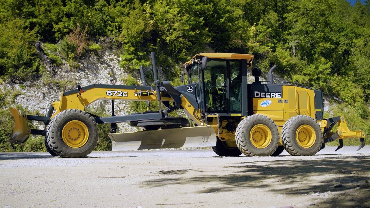 Автогрейдер John Deere 672G