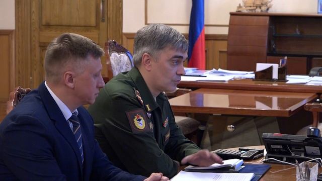 В Смоленске с рабочим визитом побывал начальник Центрального спортивного клуба армии Артём Громов