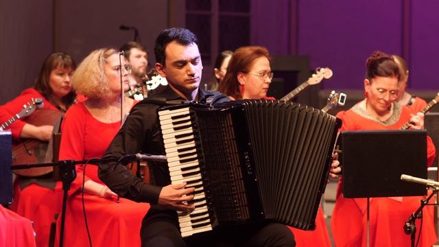 А. Нижник. Триптих для аккордеона с оркестром 2 и 3 части