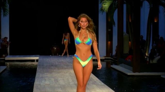 VDM The Label Swimwear Fashion Show Swim Week Miami Beach 2019 (31)