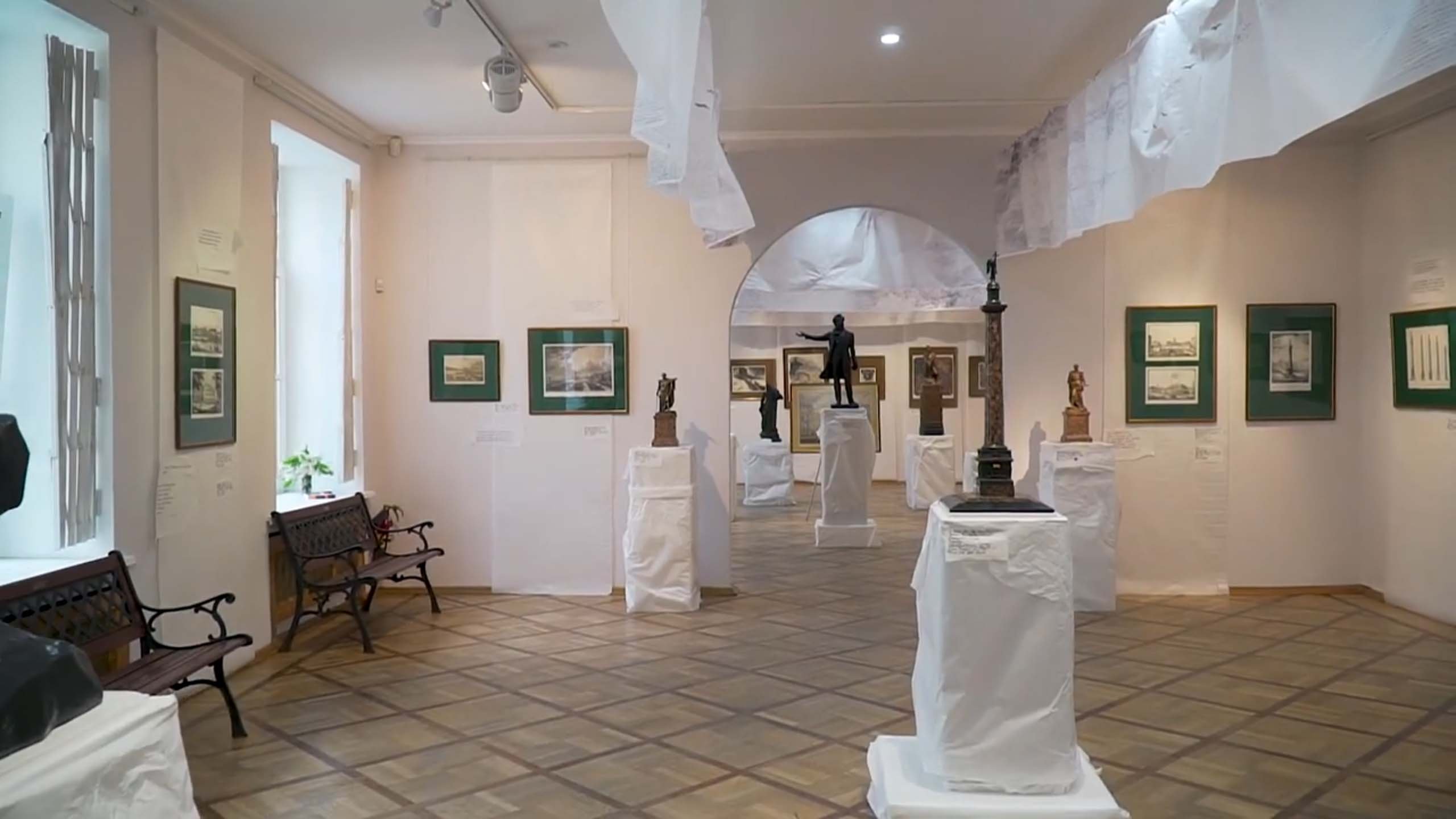 Наши выставочные проекты. "Пушкинград"