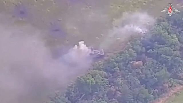 ⚡️ Кадры разгрома колонны иностранной техники НАТО ВСУ