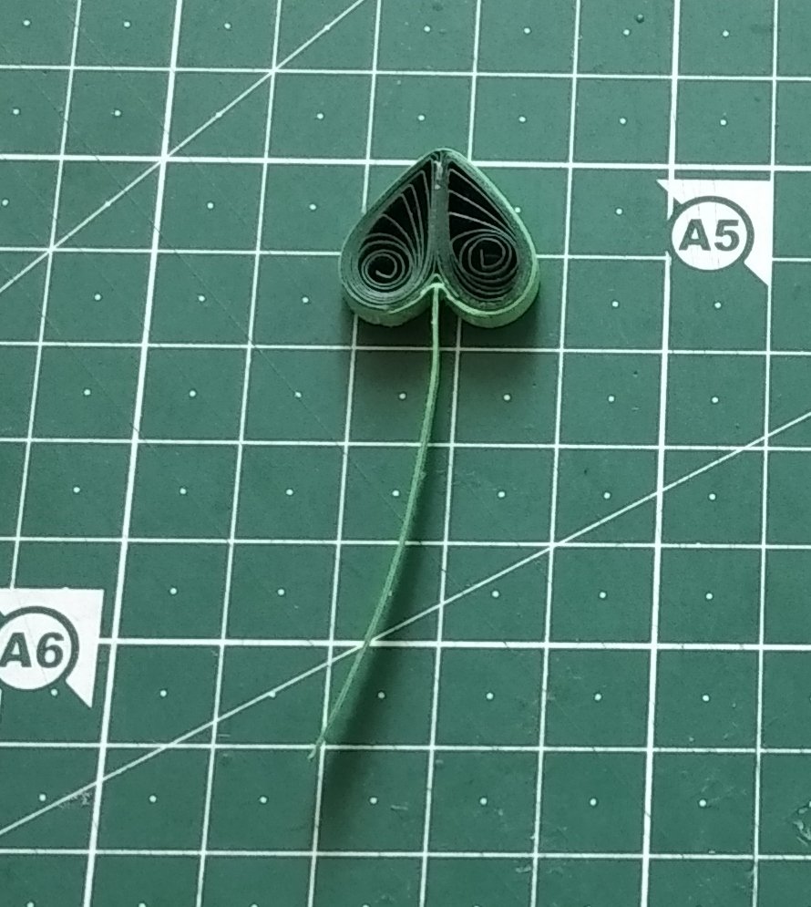 Мастер-класс по листьям в технике квиллинг