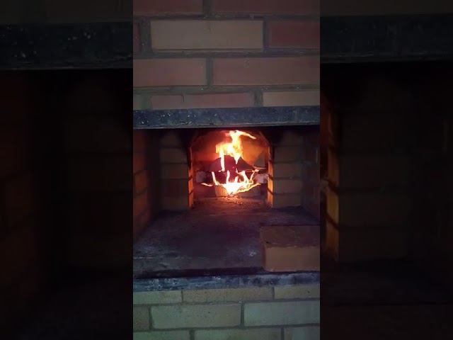 01.08.19. Ливень. Холод. Печка. Борщ