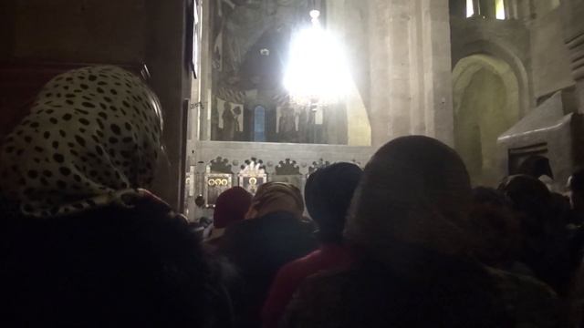 Пасхальная служба в Храме Светицховели.  Мцхета – древняя столица Грузии.