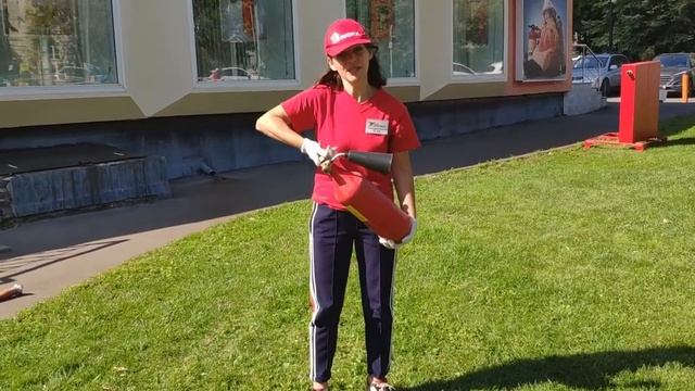 Как правильно пользоваться огнетушителем и избежать ошибок - на примере работы с углекислотным ОУ