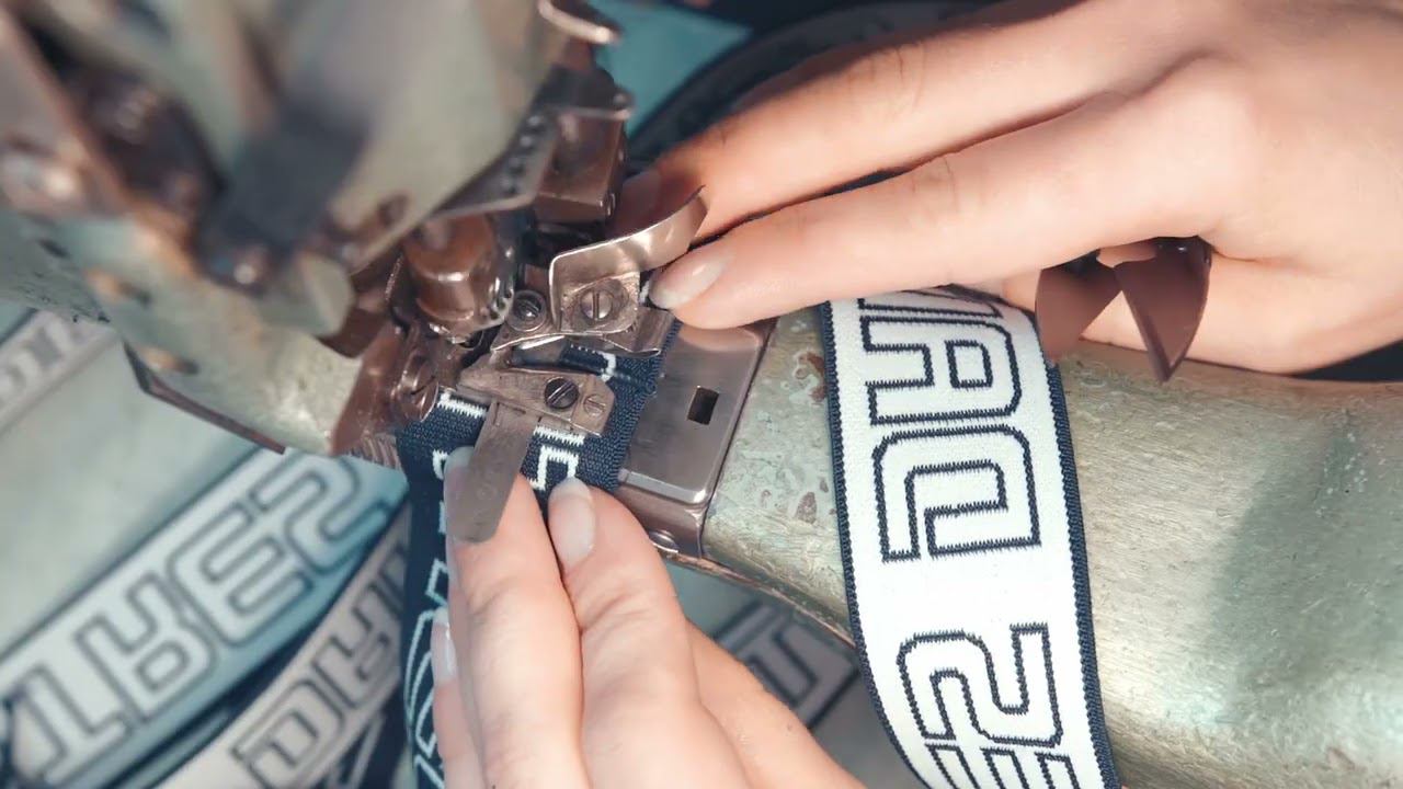 Производственный ролик для швейной фабрики