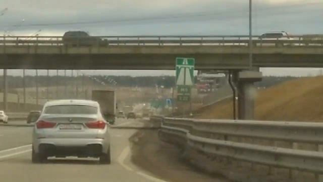 11.6. Использование полос разгона и торможения