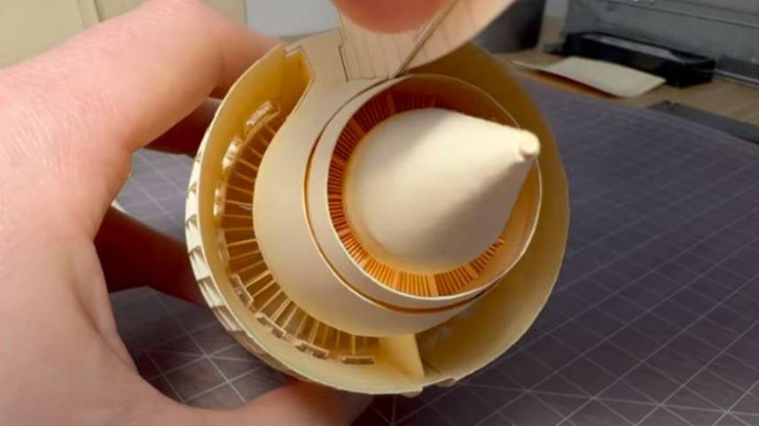 Manila Folder 777-300ER - Thrust Reverser Mechanics and Paper Shaping Techniques