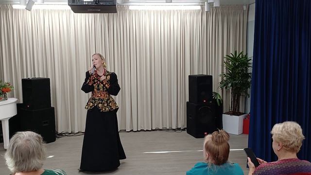 11. Полюбила казака