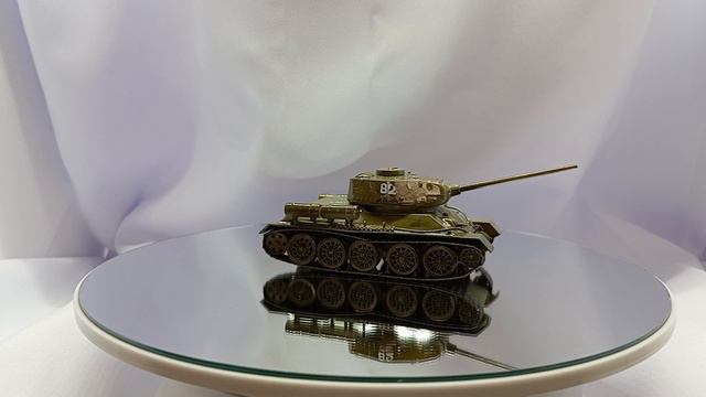 РАБОТА #8 - Советский танк Т-34/85