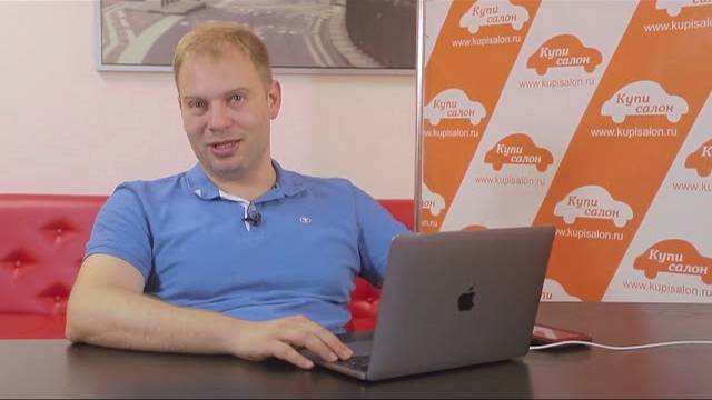 Выправили вмятину без покраски на Toyota Camry - технология PDR