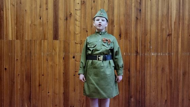 11. Кузнецова Анна - «Мальчишки играют в солдат»