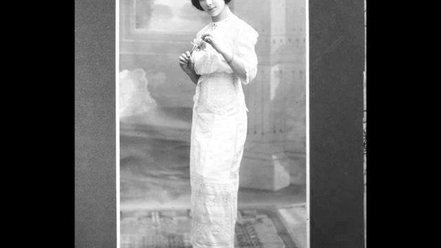 "ВЕДЬ ЕЩЁ НЕ ПОЗДНО, ОГЛЯНИСЬ"... (Фото нач. 20 века., музыка - Борис Фомин - Аркадий Погодин).wmv