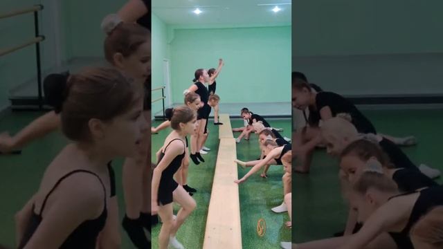 Урок гимнастики для детей / офп /акробатика / г. Ростов-на-Дону