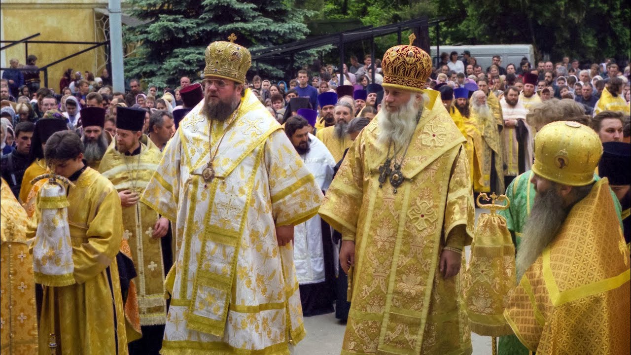 Всенощное бдение в Святогорском монастыре накануне праздника свт. Николая Чудотворца. 21.05.1998 г.