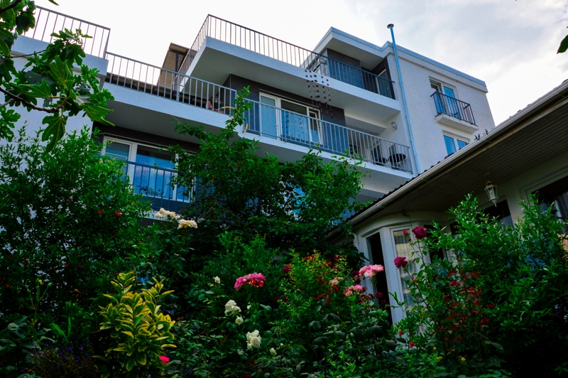 Крым Алушта отели с питанием. Отдых в Крыму в Алуште все включено. «Дача Феодоро» ГОСТЕВОЙ ДОМ