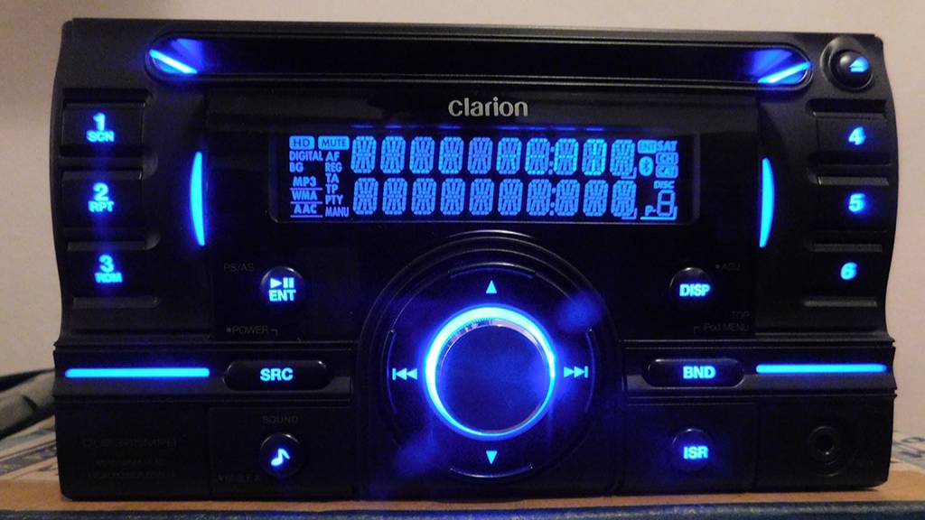 CLARION DUB385MPB 1