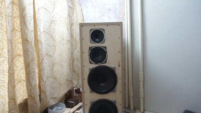 Как звучит PIONEER S-400  против  5E АС-70 Самоделка