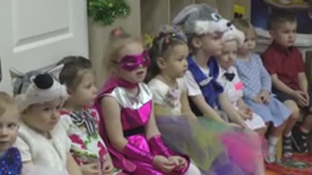 Новый год в детском саду "Мозаика". Часть 1.