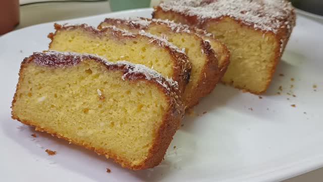 Сладкий кекс без дрожжей на каждый день. Невероятно вкусно, аппетитно, просто и быстро.