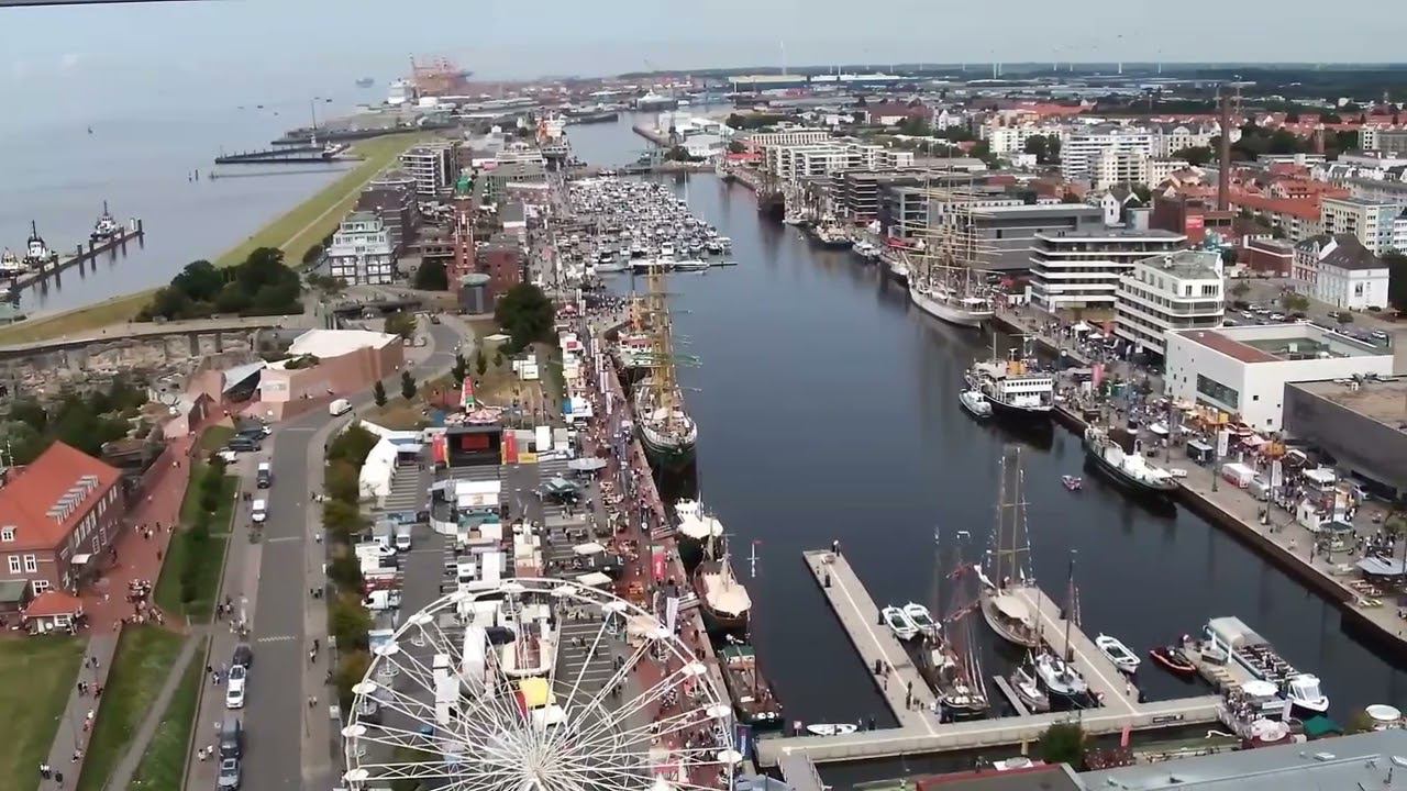 HD Live Webcam Bremerhaven   Neuer Hafen