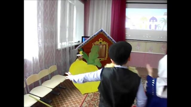 Театрализованная постановка на английском языке по мотивам сказки «Репка»