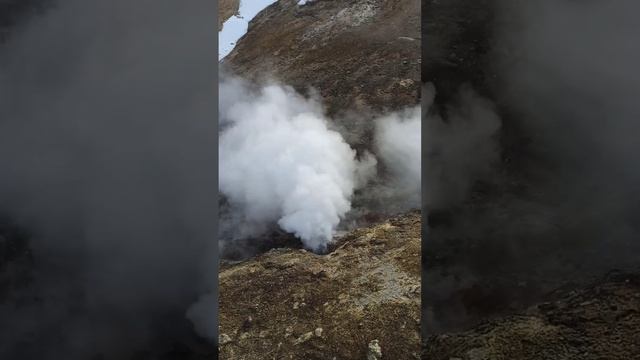 Камчатка. Гейзеры Мутновского вулкана