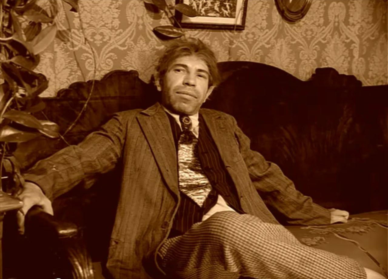 Станкевичюс бомбит на обзор Культпросвета на "Иди и смотри",где он приплетает борьбу двух систем