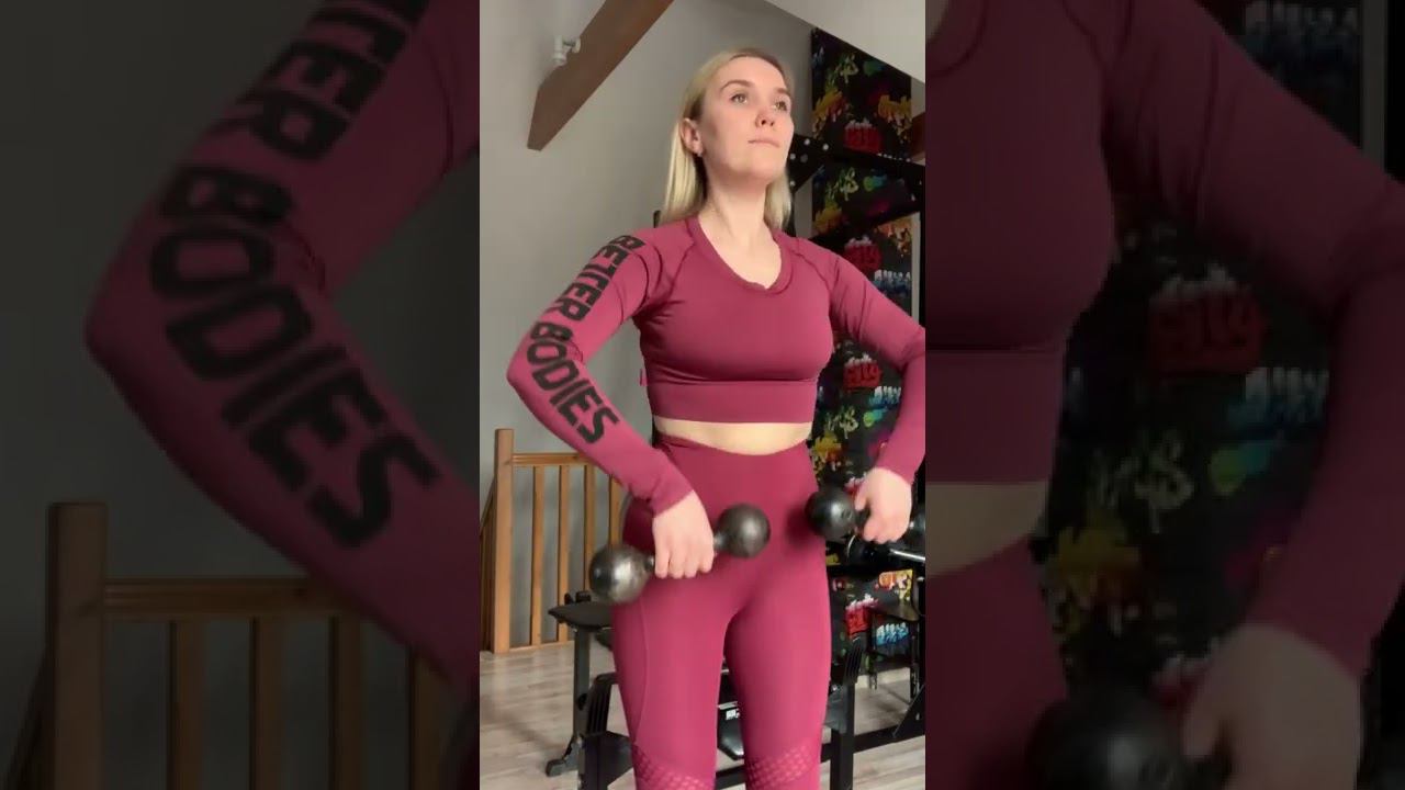 ПРОТЯЖКА НА ДЕЛЬТЫ С ГАНТЕЛЯМИ