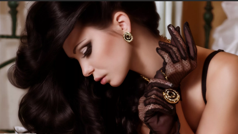 Анна Ахматова - Песня последней встречи. Стихи.