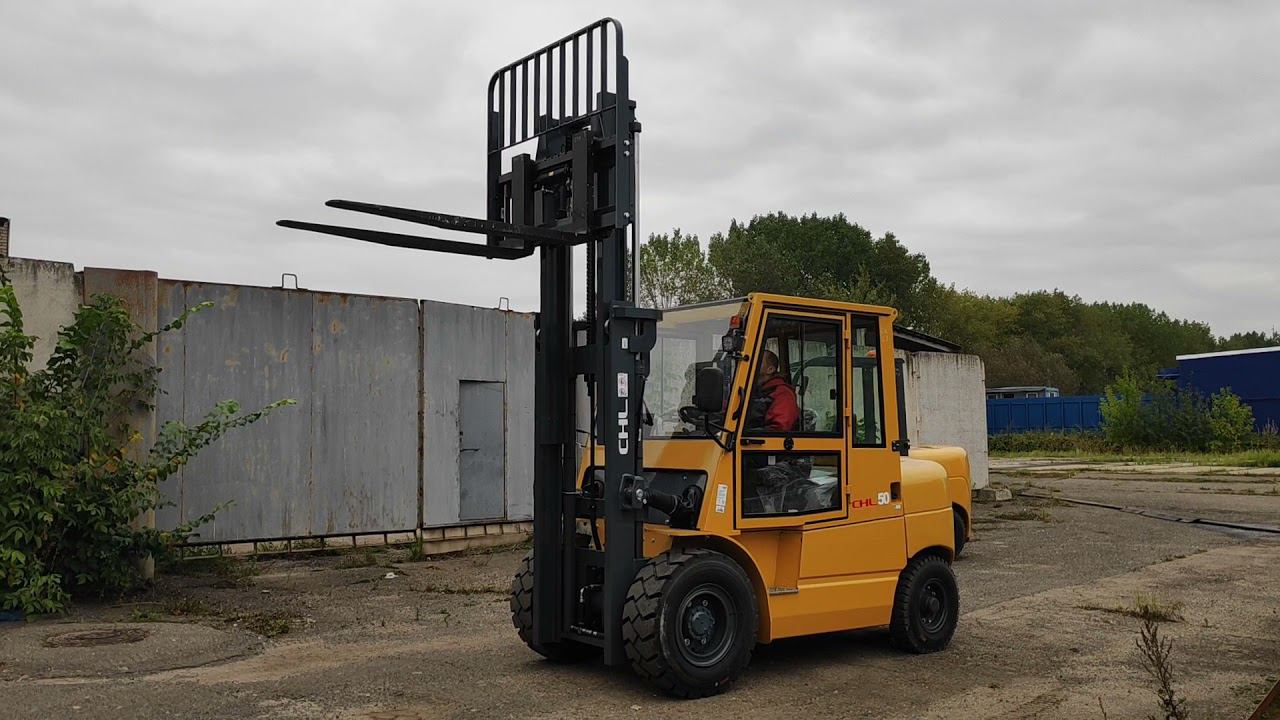 Вилочный дизельный погрузчик CHL HELI CPCD50 с кабиной